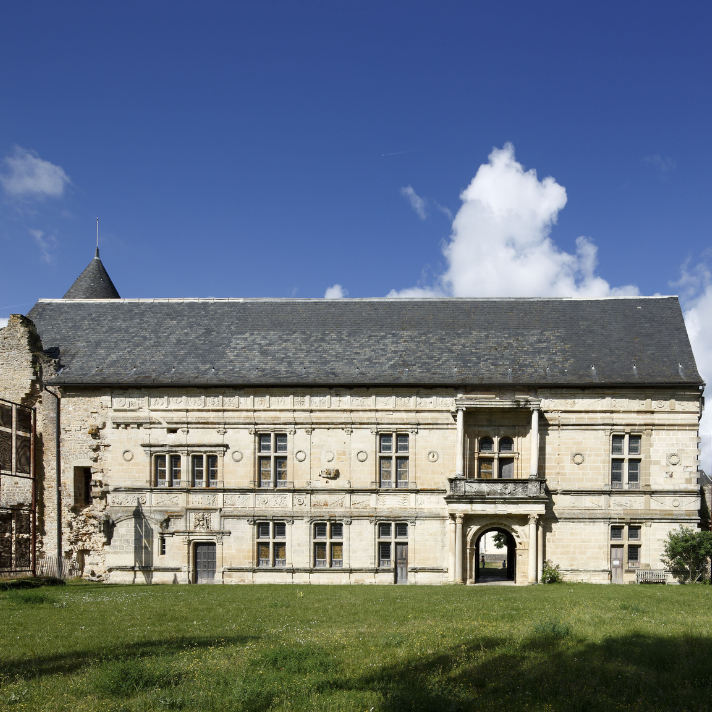 History of the Château d'Assier